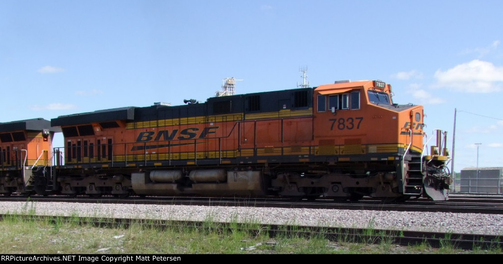 BNSF 7837